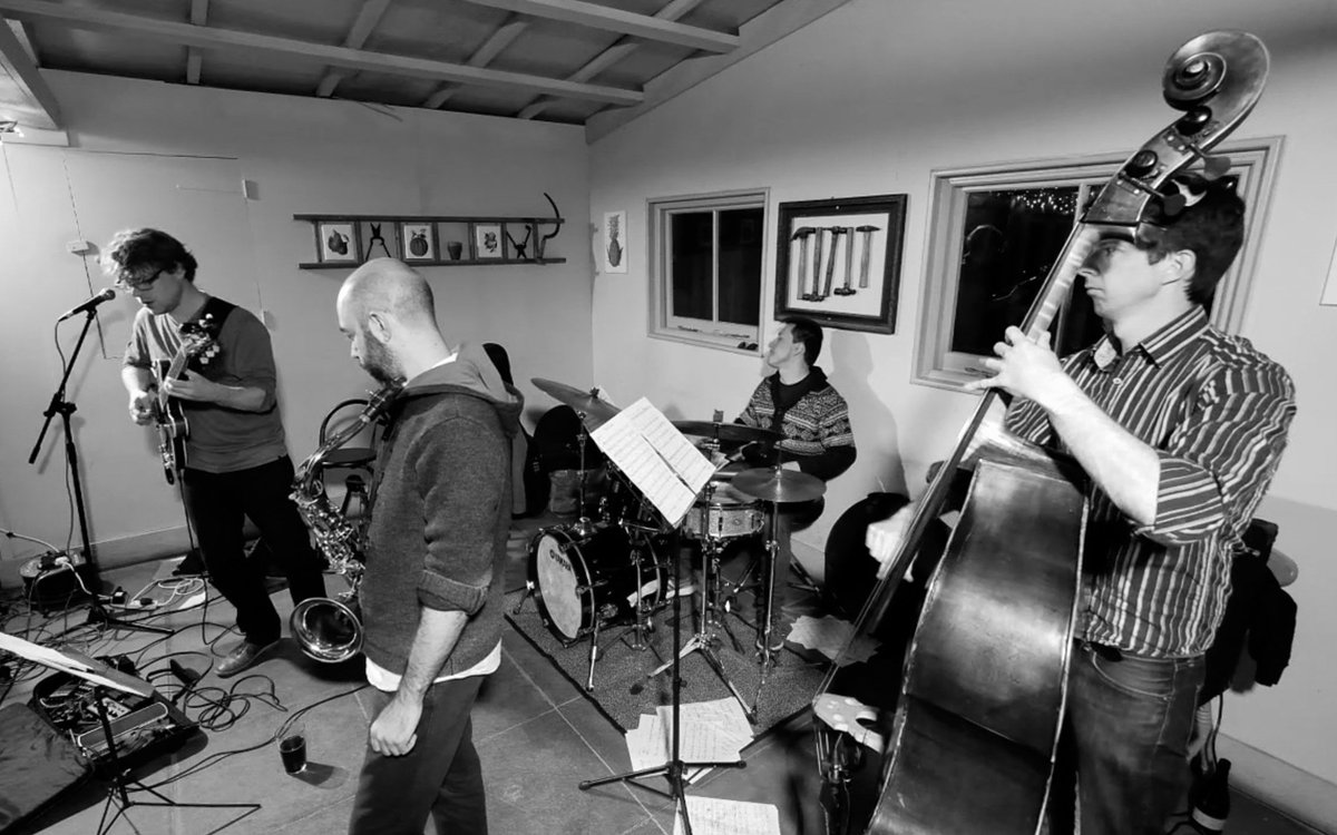 THE BUTTON BAND – ANDREW WOOLF